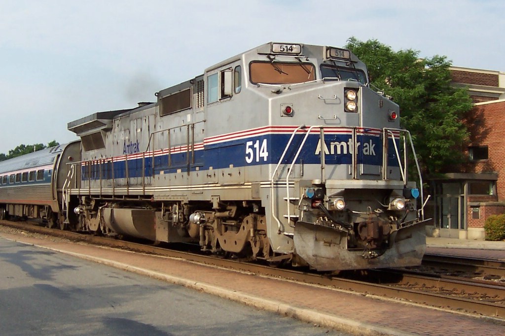 Amtrak 514 lookin doggone good